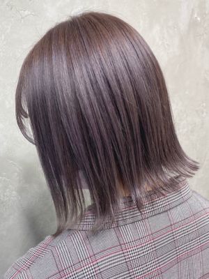 グレージュってどんな髪色？ブリーチは？市販品でできる？ | ヘアカラーリング | LICOLO - 髪から自分を好きになる