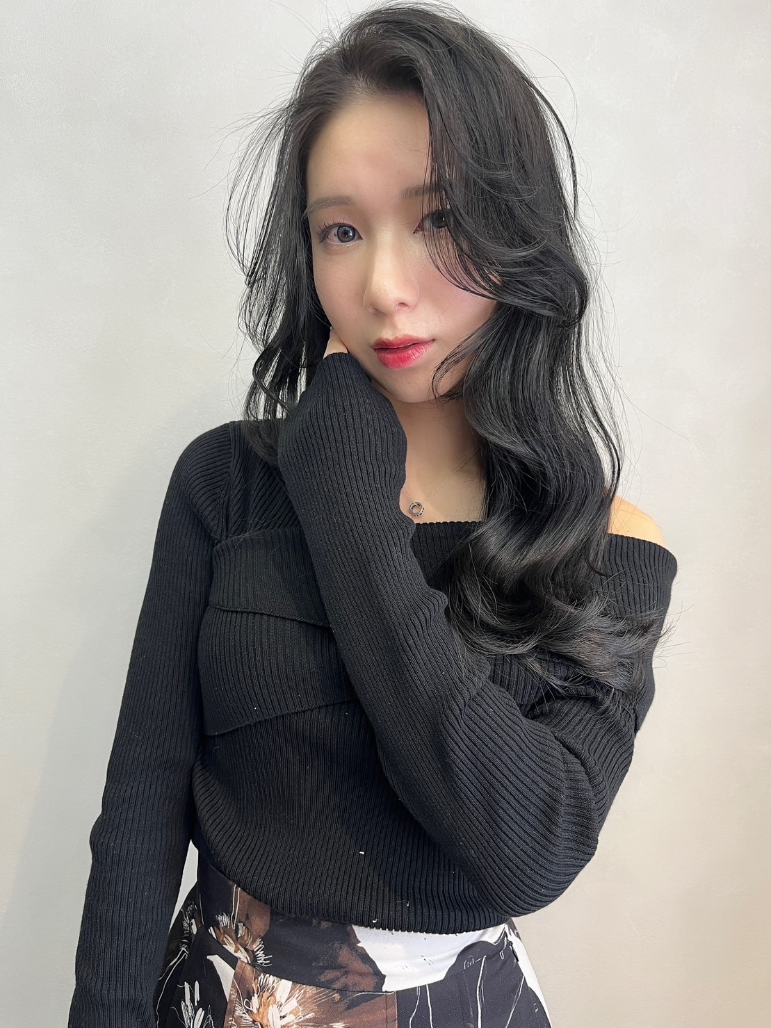 【2023秋冬】2大注目ヘアカラーと参考スタイル20選 | ヘアカラーリング | LICOLO - 髪から自分を好きになる